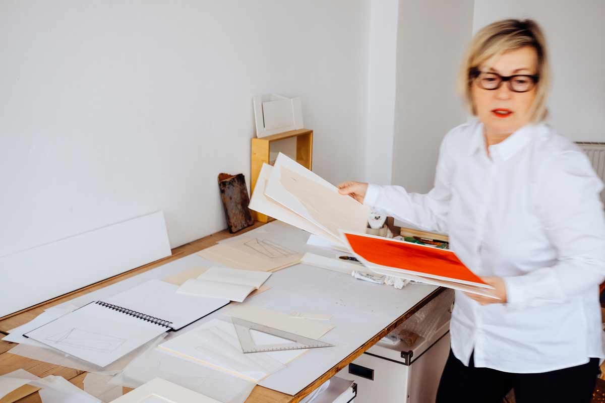 Biography – Claudia Doderer